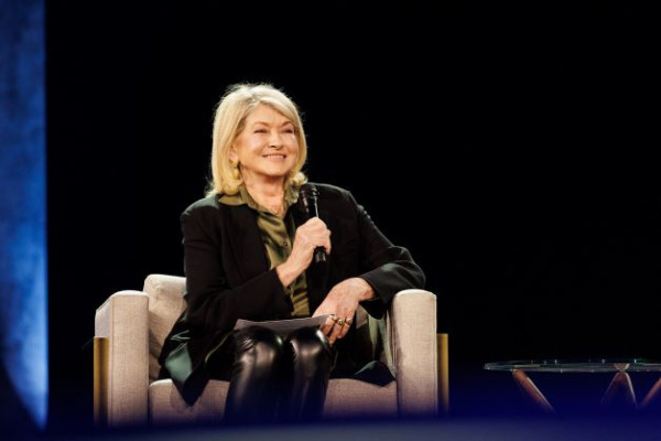 How Martha Stewart Maintains her Brand After 40 Years in the Spotlight
