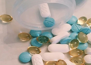 Adopting single-use systems in biomanufacturing