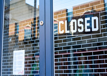 UK customer service departments downsize