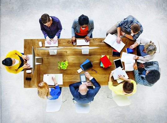 Social Learning vs. Community Based Learning: What’s the Difference?